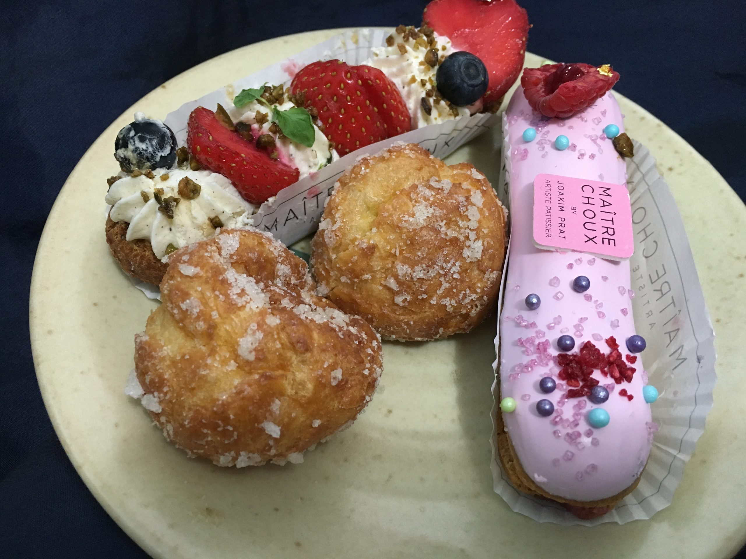 Maitre Choux - Beautiful eclairs and French delights | the food connoisseur
