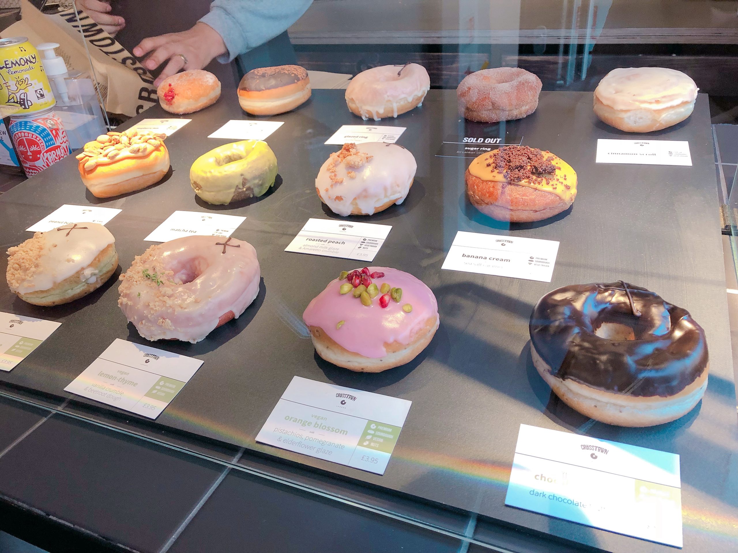 Crosstown Doughnuts - BELIEVE the hype | the food connoisseur