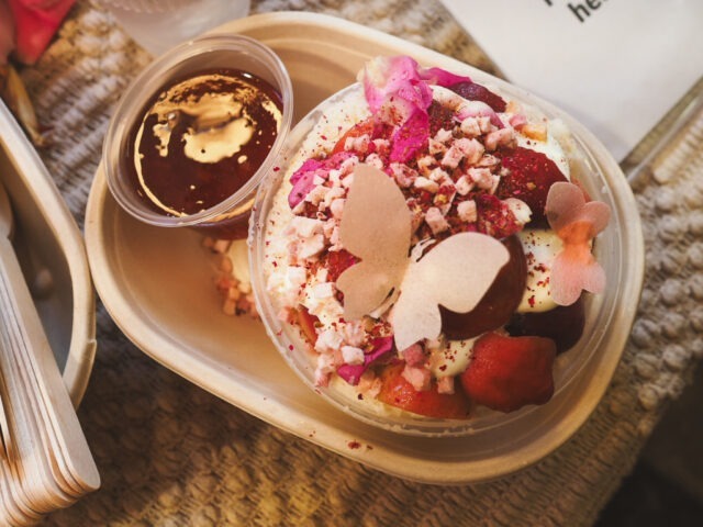 Pink Aisle Ice Café - Oatmilk based shaved ice | the food connoisseur