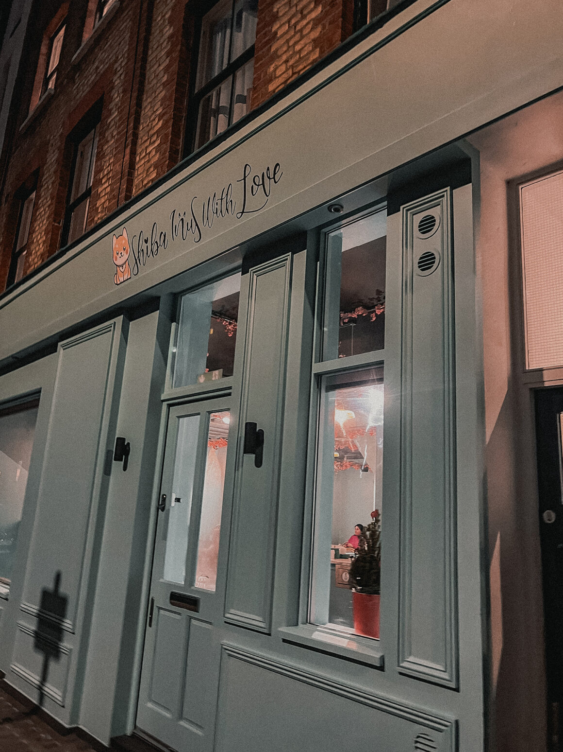 Shiba Inus With Love: London’s First Shiba Inu Dog Café | the food ...